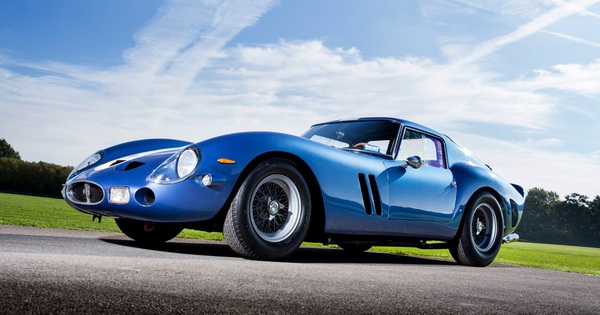 Mẫu siêu xe Ferrari này là minh chứng của câu nói ‘đắt như vàng’