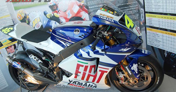 Chiêm ngưỡng mô hình xe của Valentino Rossi tại Sài Gòn