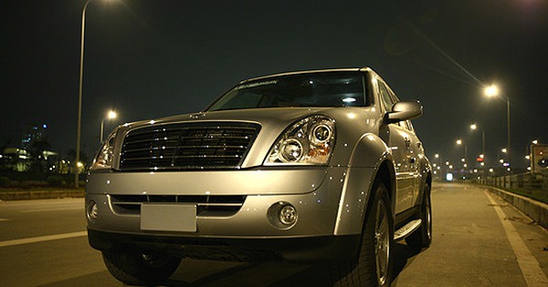 Rexton XVT: Xe VIP giá mềm!