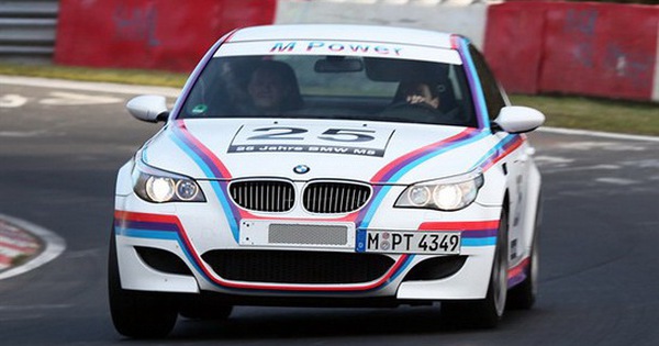 M5 CLS – Dấu ấn của dòng xe M5