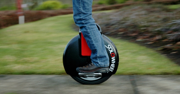 Solowheel - Xe một bánh thích hợp cho nội đô