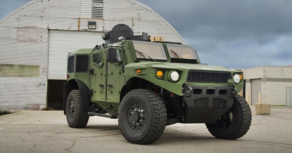 Quân đội Mỹ thử nghiệm xe hybrid thay thế HUMVEE