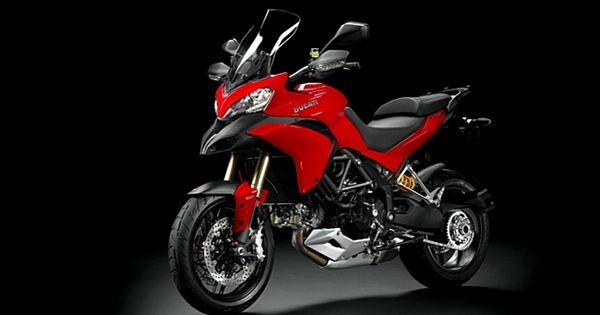 Ducati ăn nên làm ra tại Anh nhờ Panigale, Monster và Multistrada