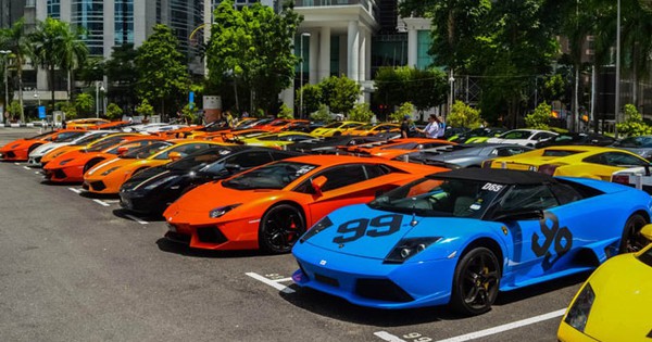 Dàn xe Lamborghini đầy màu sắc tại Kuala Lumpur